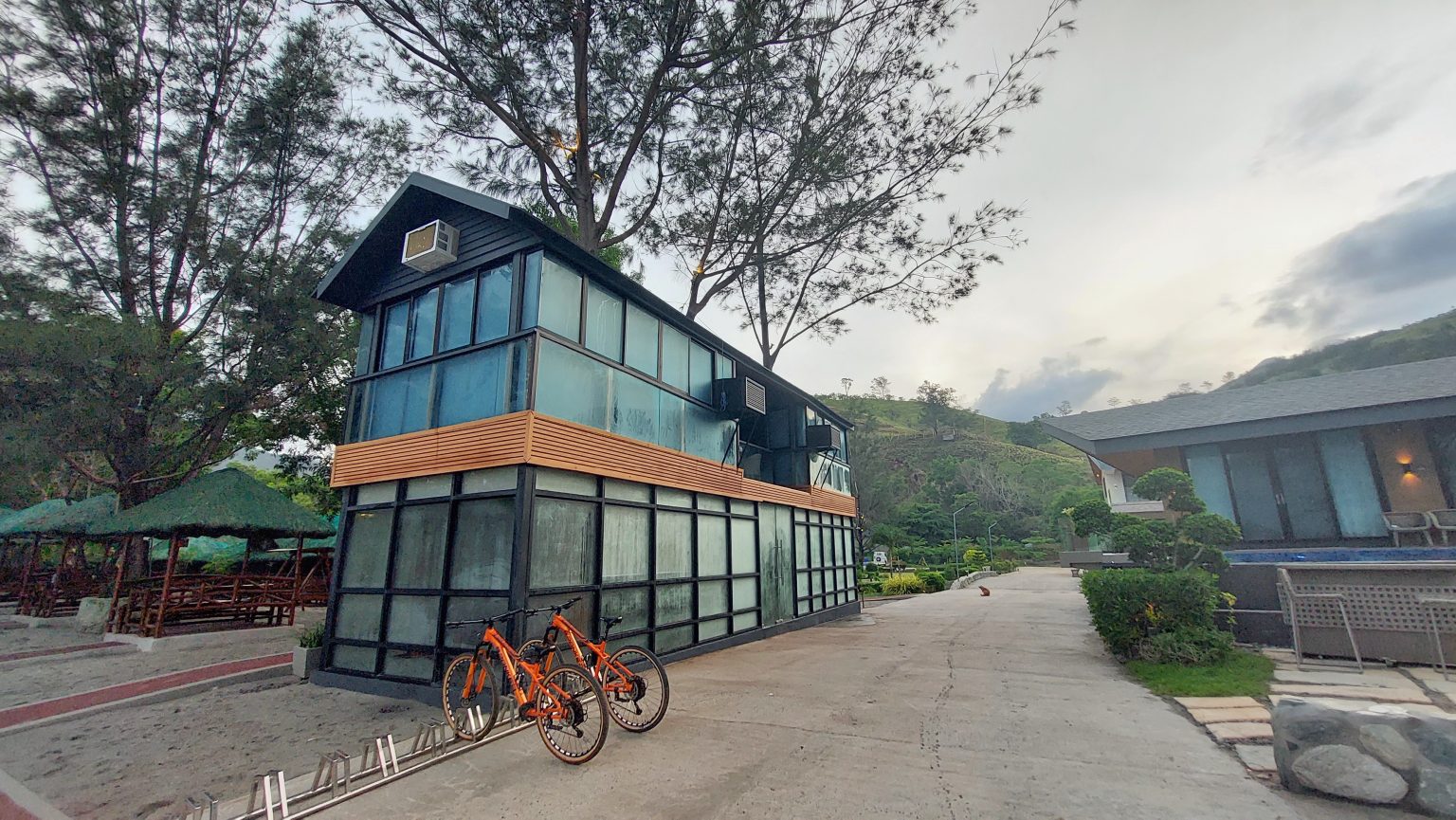 Emon Pulo Beach Resort is a respite in a secluded island paradise in ...