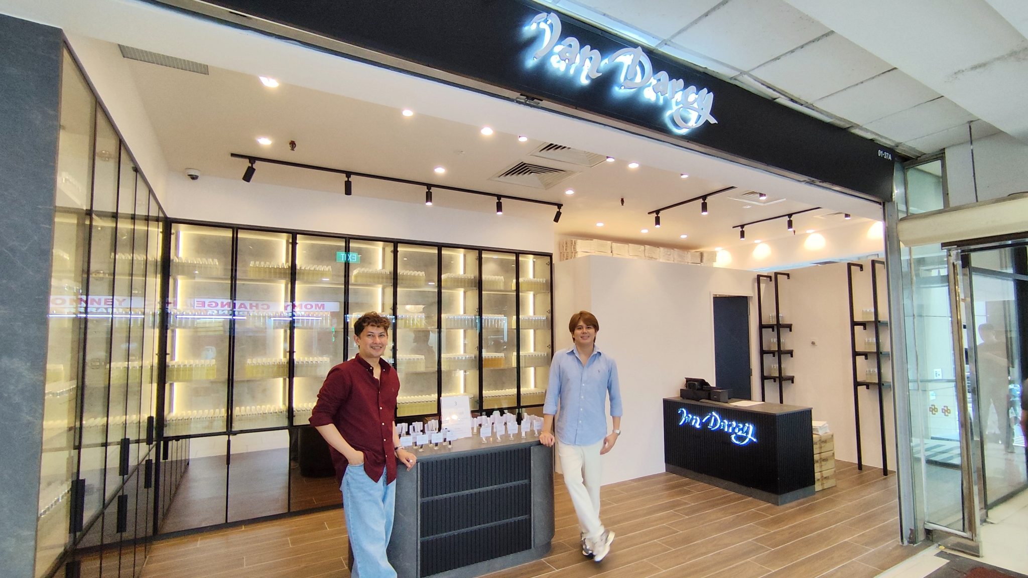Ian Darcy is first Filipino perfume brand to go international—with a ...